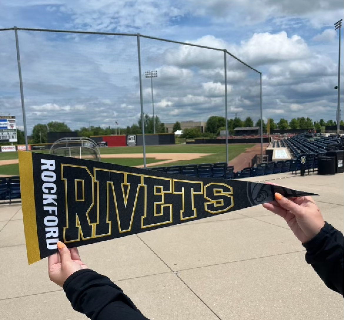 RR Pennant | Rockford Rivets
